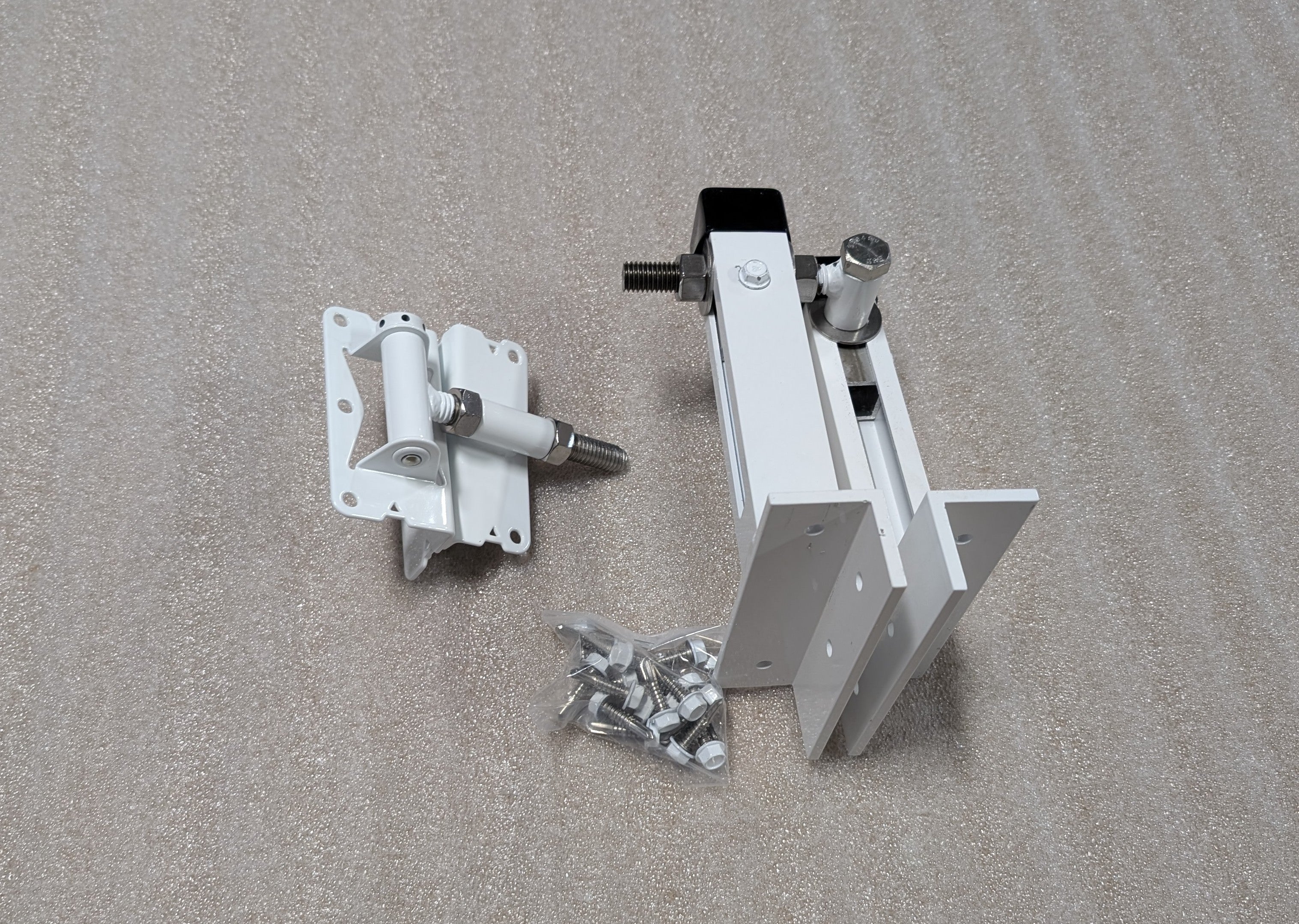 Uphill Hinge Kit (Includes 1 upper and 1 lower hinge for 1 gate leaf ...
